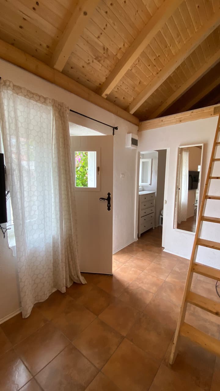 Villa Bougainvillea - Maslinica