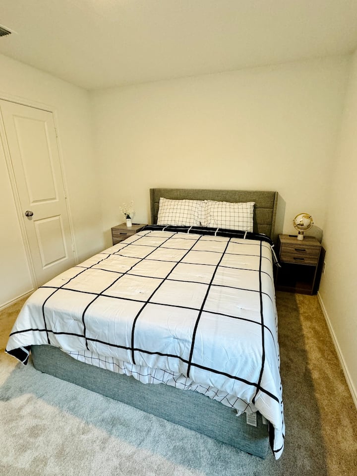 Professional Bedroom Smart Home 1 - Waxahachie, TX