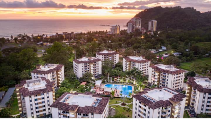 Beautiful Condo In Jaco, 5 Min. From Sea, 3 Br - Jaco