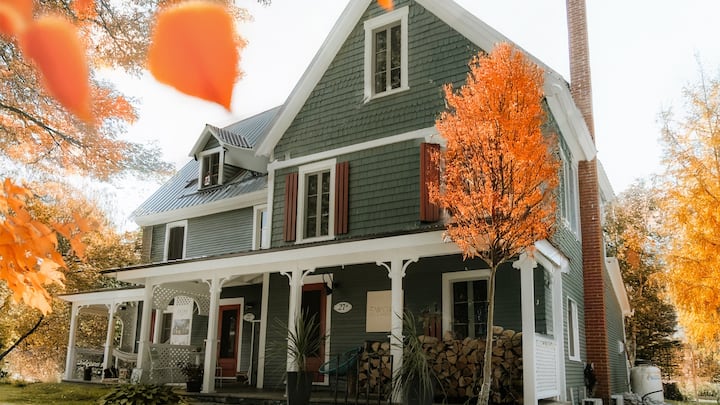 Gîte Chaleureux Au Coeur De Sutton - Sutton