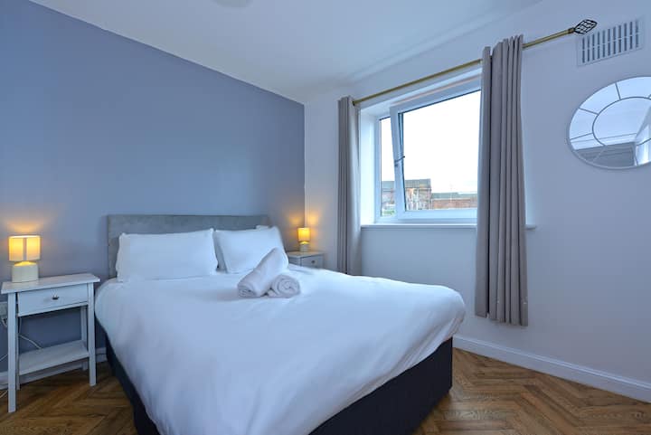 Perfect 2 Bed Apt For Wolverhampton Town Centre - Wolverhampton
