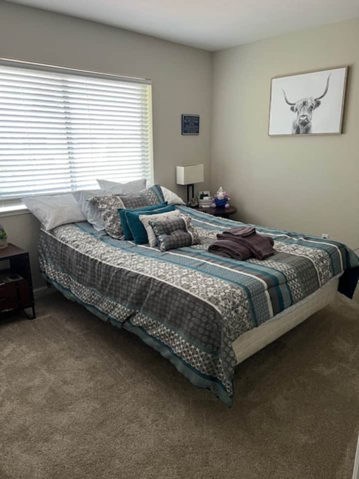Quiet Sunny Room In Suisun City (Near Napa) - Fairfield, CA