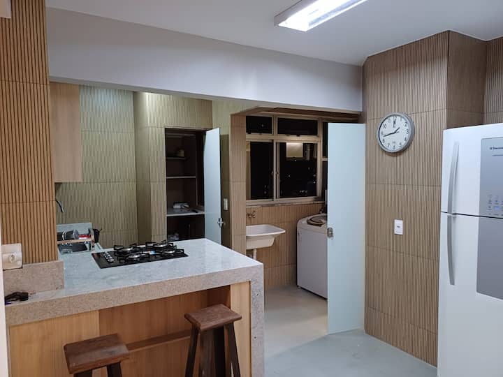 Apartamento Recém Reformado No Bairro Grajaú/bh - Belo Horizonte