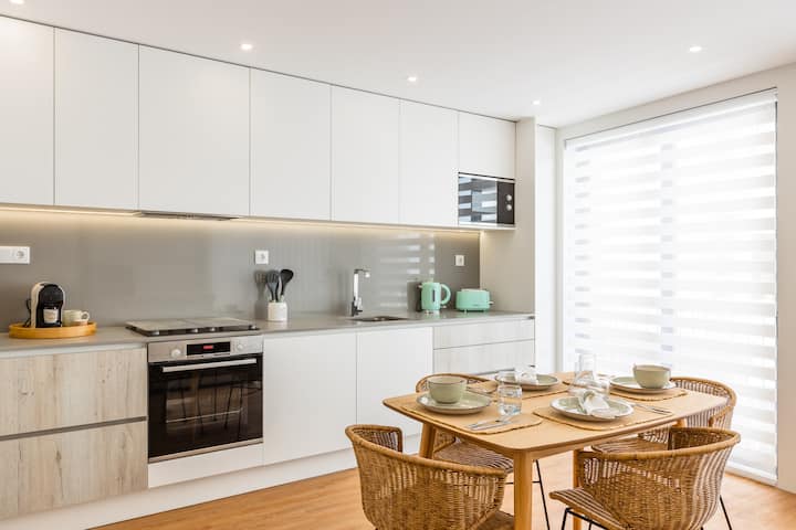 A Window To Porto – Premium Pestana Apartments - Oporto