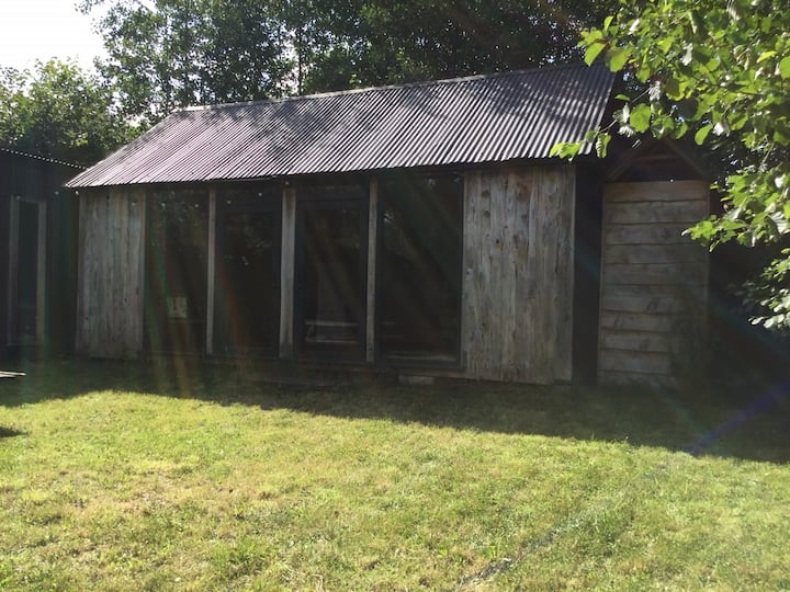 Secluded Farm Glamping - Forest of Dean