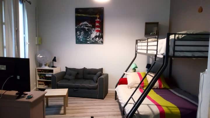 Elne, Studio Dans Quartier Historique - Saint-Cyprien Plage