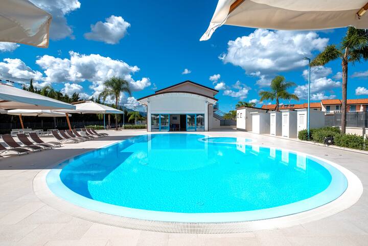 Alloggio Incantevole Con Piscina - Sant'Agata di Militello