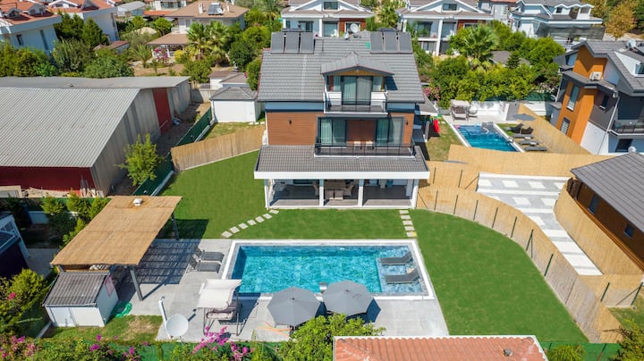 Göcek Merkez D-marina,kordon 950m Havuzlu,jakuzili - Göcek