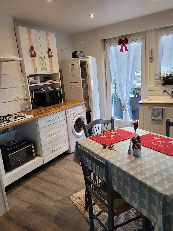 Appart Au Cigogneau Balcon Parking Wifi Netflix - Munster