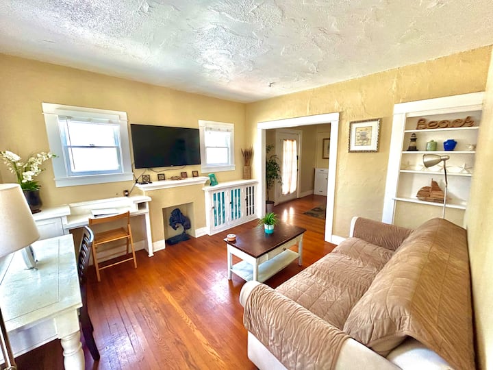 Villa Tranquila 4 Minute Walk To Windasea Beach! - Torrey Pines - San Diego