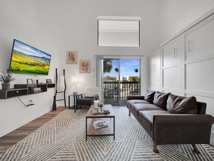 Prime Location Condo | Bikes • Pool • Boat Slip - St. Augustine, FL