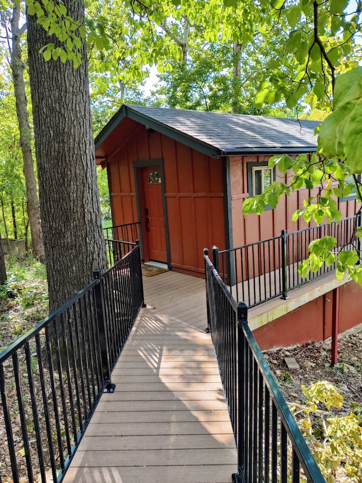 *Boatslip Incl* Wakeup On The Water-couples Oasis - Grove, OK