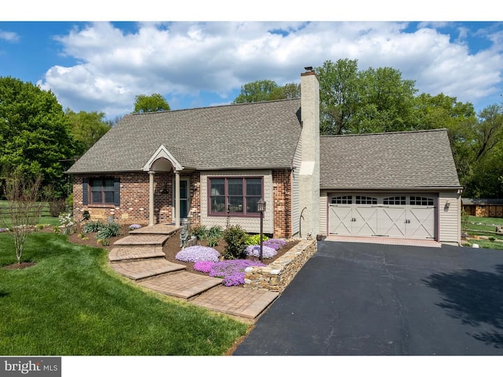 Adorable House In Perfect Location - Kennett Square, PA