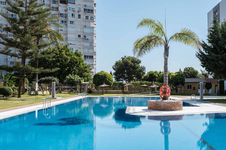 Apartamento Vistas Al Mar, Piscina, 900m Playa - Torremolinos