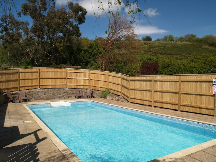 Rural Farmstay: Swimming Pool + Animal Experiences - Angleterre