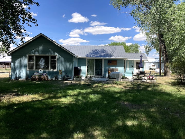 Fabulous Farm House - Wyoming