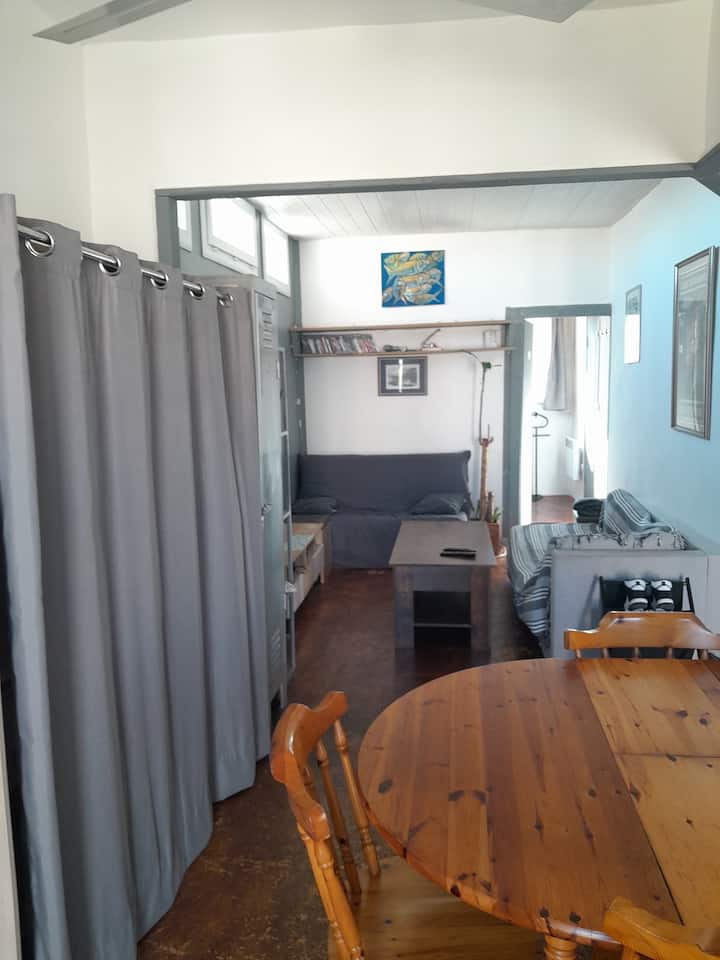 Sète Centre, Appartement Traversant Avec Balcon - Balaruc-les-Bains