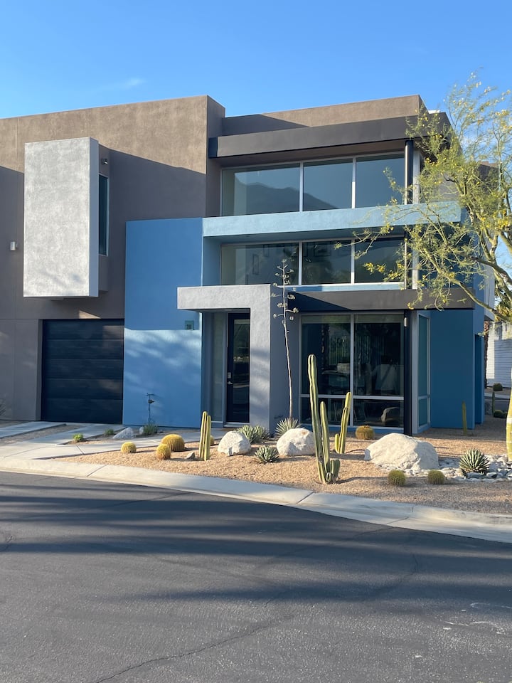 Modern Townhouse In Palm Springs - Palm Springs