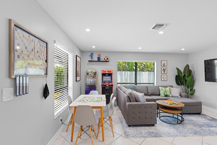 3br • 1 Mile To Beach • Arcades • Games • Near Fau - Boca Raton