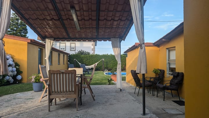 Casa Con Piscina Al Lado De La Playa - Vigo