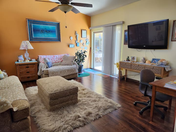 Relaxing, Beach Themed Casita In Desert Paradise - Lake Havasu City, AZ
