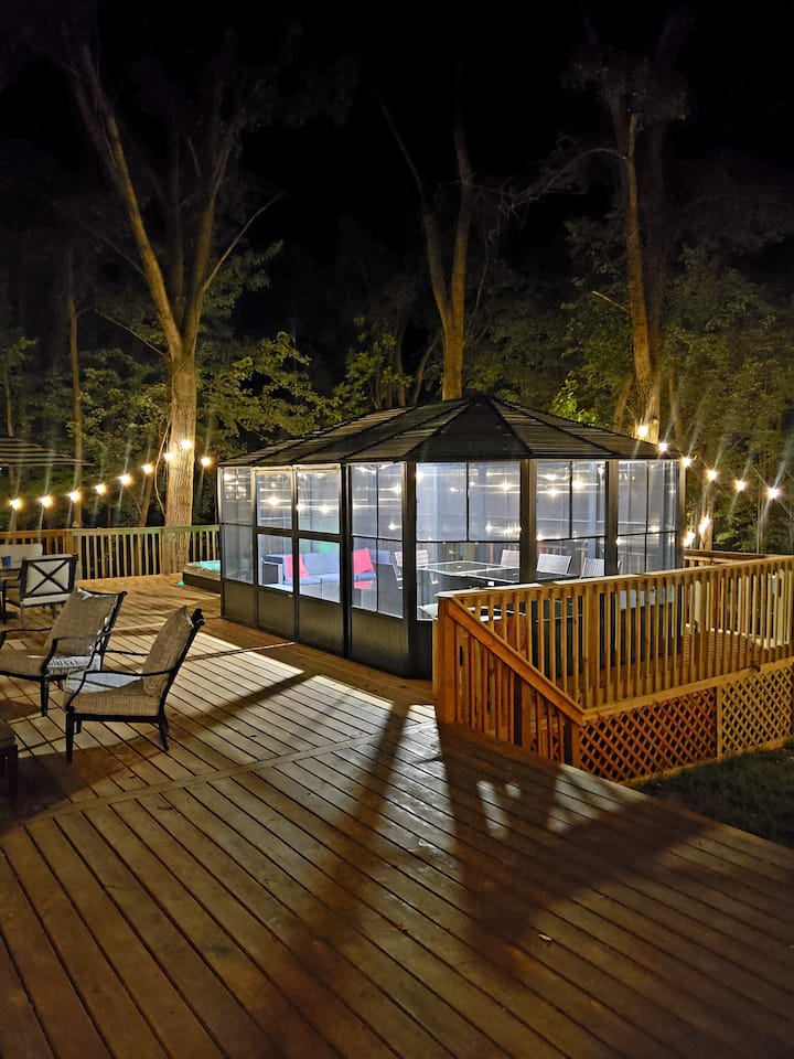 Newly Renovated Cozy Dune Cottage - Bridgman, MI