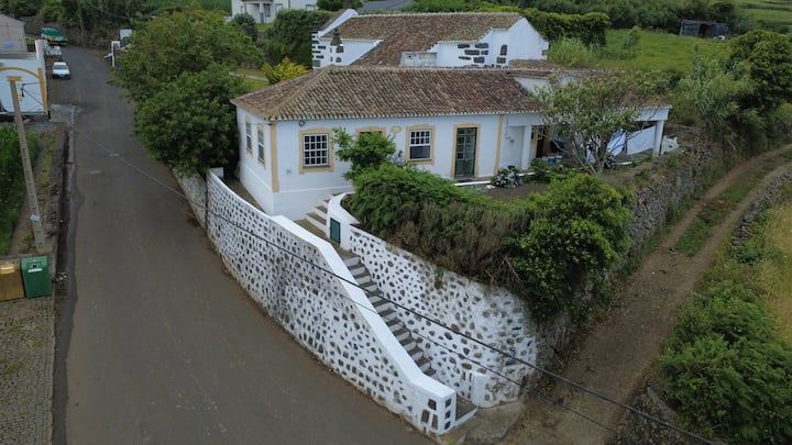Casa Da Ermida - Espaço Acolhedor Com Vista Oceano - Praia da Vitória