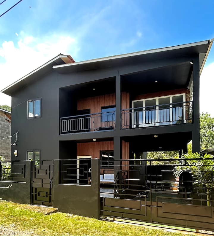 3/3 Beautiful Country Home Near Lago Yojoa - Las Vegas