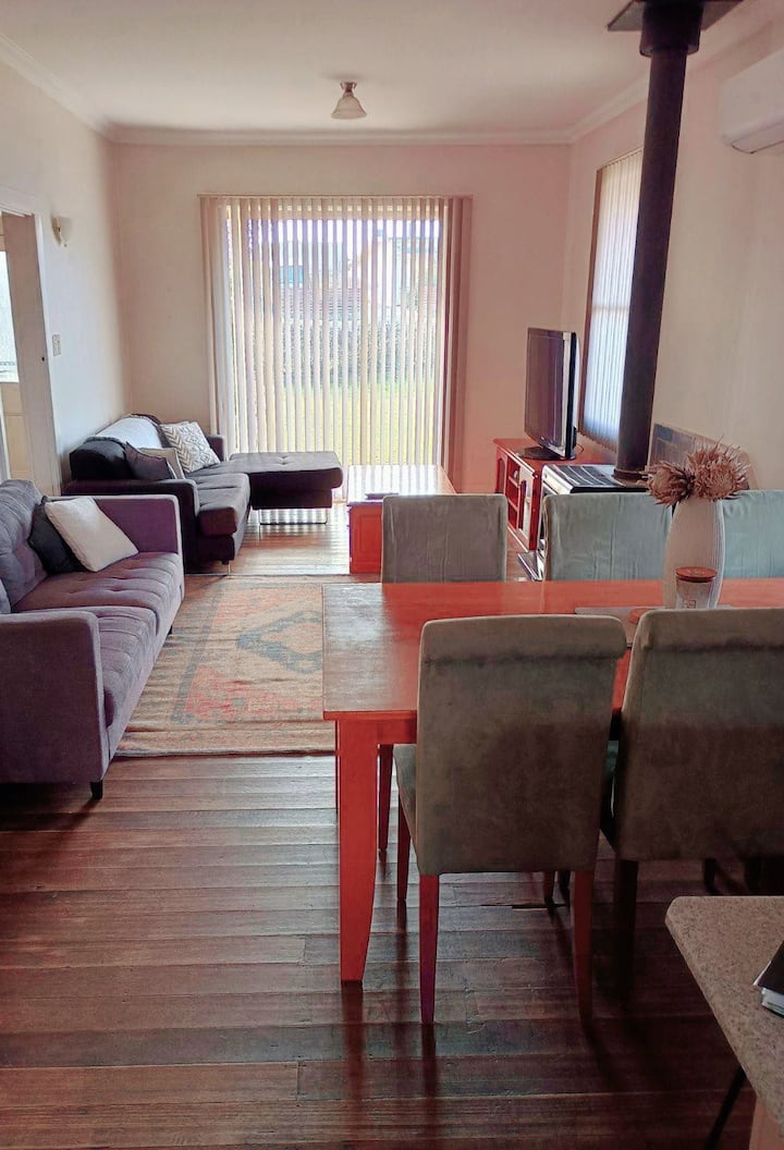 Cosy Heritage Family Home - Devonport