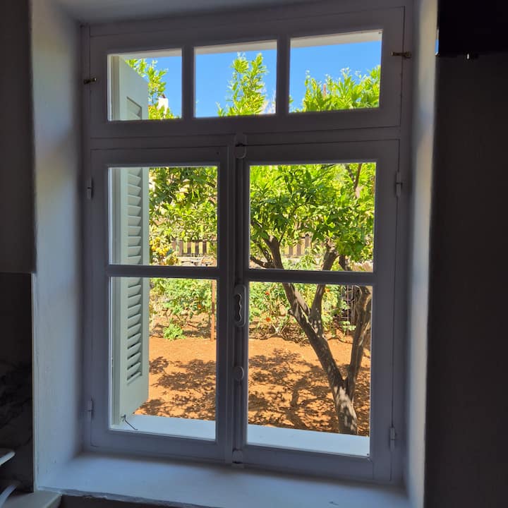 Παραδοσιακό Δωμάτιο Διακοπών-Traditional Studio - Elounda