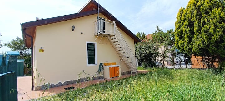 Villetta Ceriale Pasqua Brezza Marina 700 Mt - Borgio