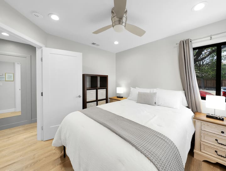 Single Family Biking/walking To High Tech Jobs - Mountain View, CA