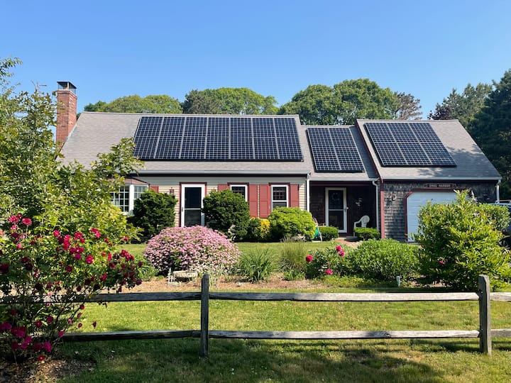 Cape Cod Family Home Near Beaches & Bike Path - Eastham, MA