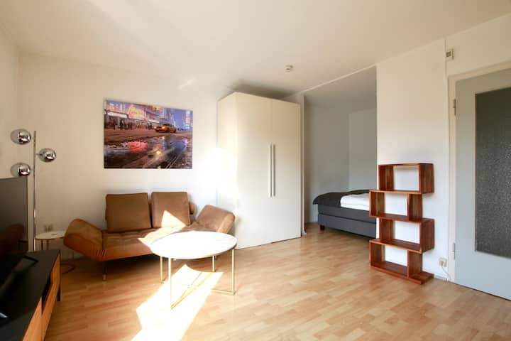 Cute Apartment At Zülpicher Platz - Cologne