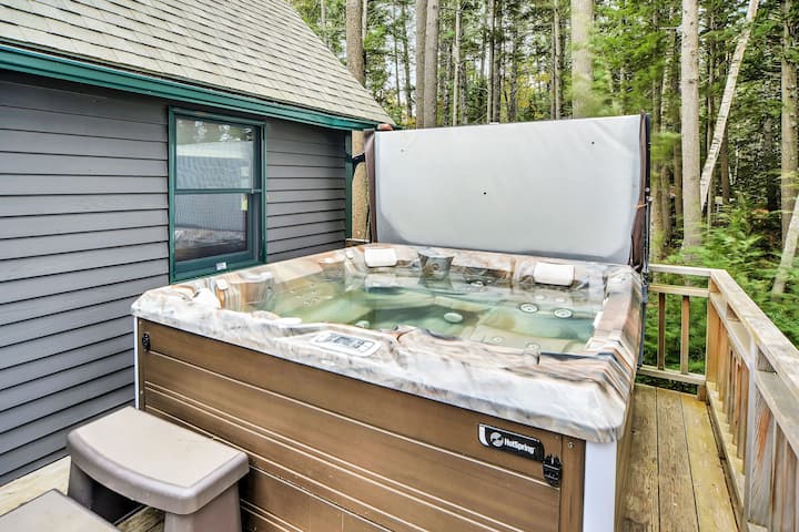 Waterfront Great Pond | Hot Tub | Tennis Court - 시드니