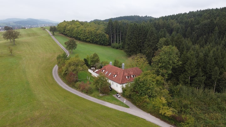Idyllisches Landhaus Direkt Am Waldrand - Saint Pölten