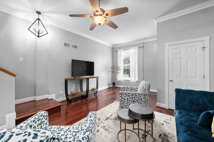 Stylish Soulard Sanctuary - St. Louis, MO
