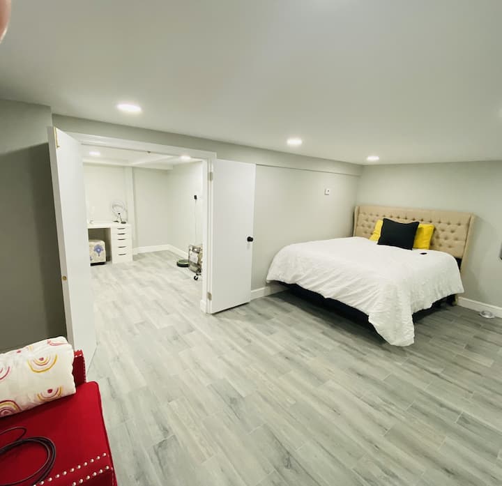 Modern 1 - Bedroom - Clifton, NJ