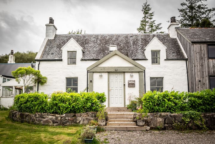 3 Bed - 19th Century Farmhouse - Skye - Kyle of Lochalsh