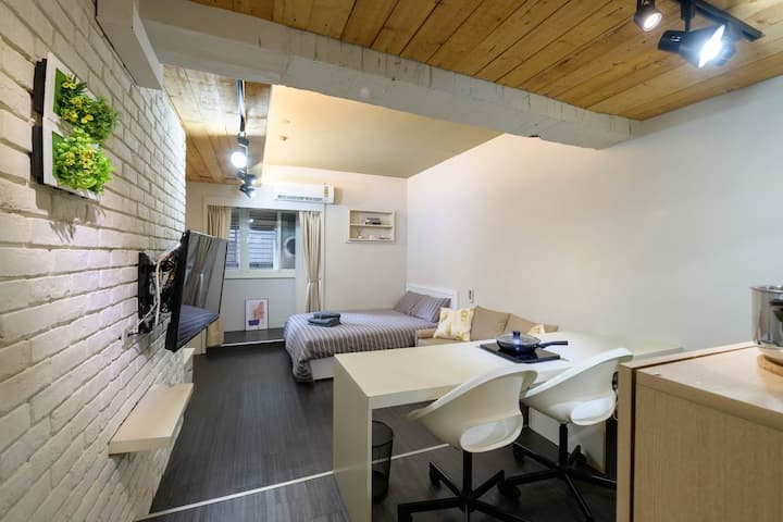 3 Min To Mrt Liuzhangli/ Linjiang St. Night Market - Da’an District