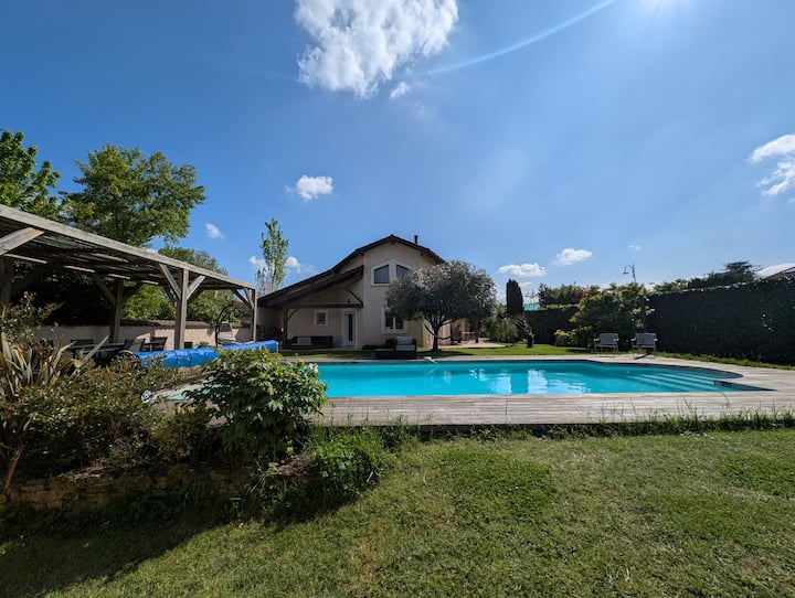 Villa 10p (12) Piscine Jacuzzi Clim - L'Arbresle