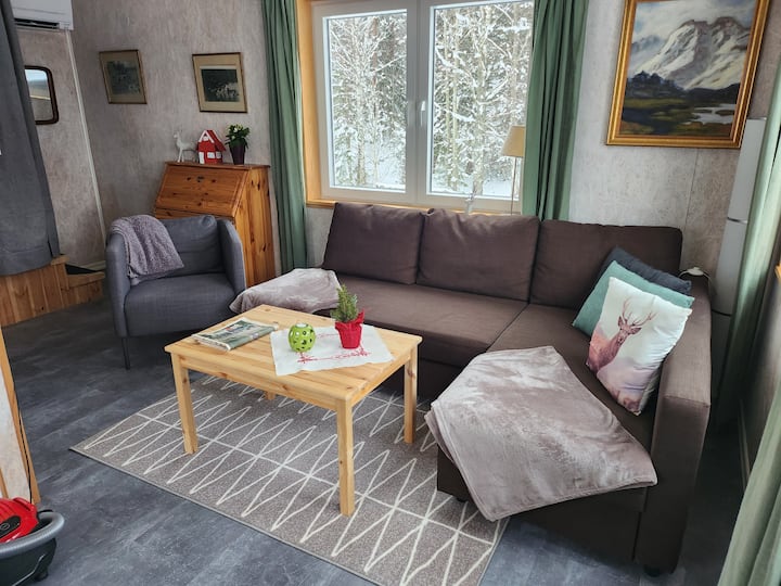 Bezauberndes Gästehaus In Ruhiger Lage. - Töreboda