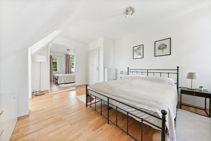 Apartment In Grünruhelage / 2 - Graz