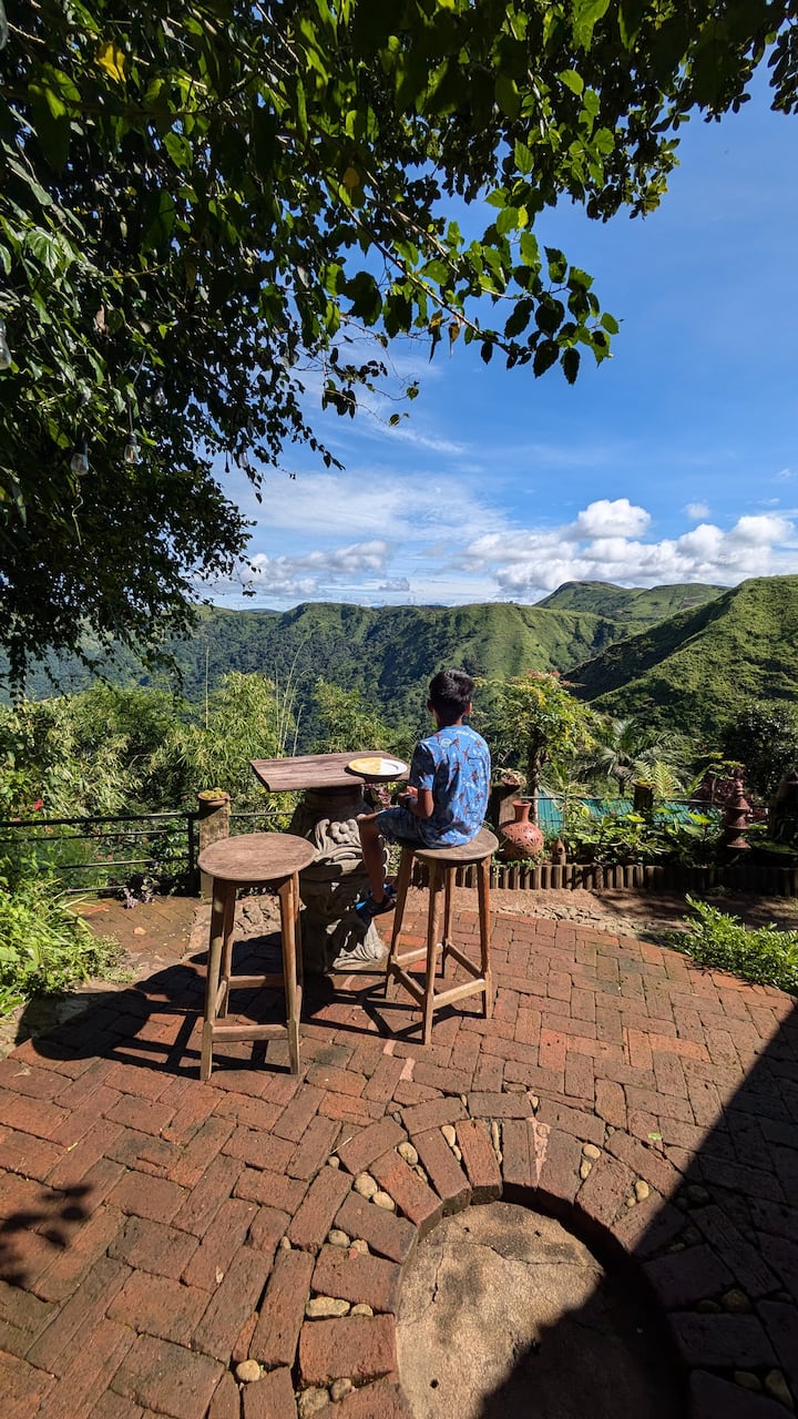 Calliandra - Mountain View Cottage - Vagamon