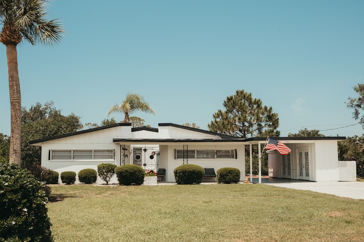 The Mangrove House - Englewood, FL