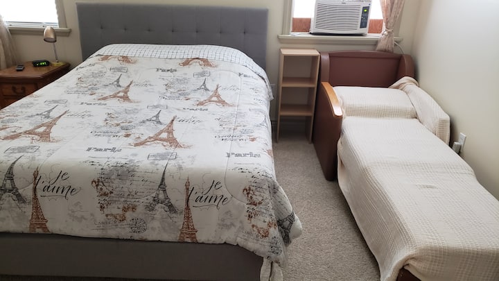 Private Bedroom And  Entry On Main Floor - Farmington, UT