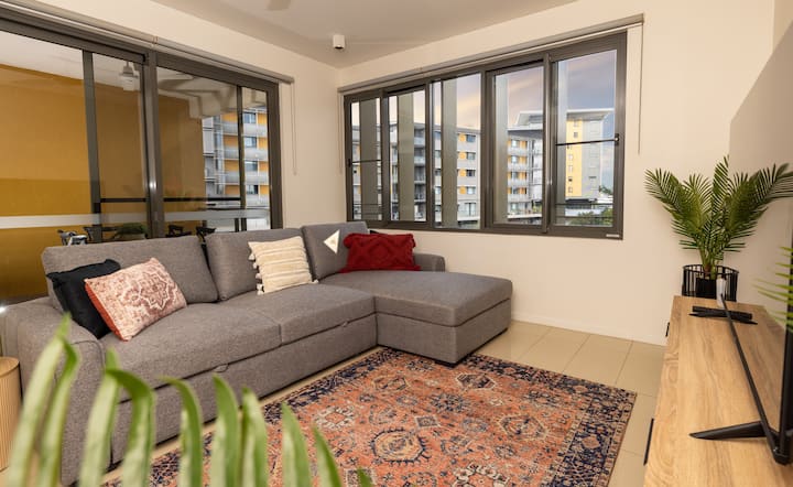 Large And Lovely Waterfront 1 Bedroom Apartment! - Darwin