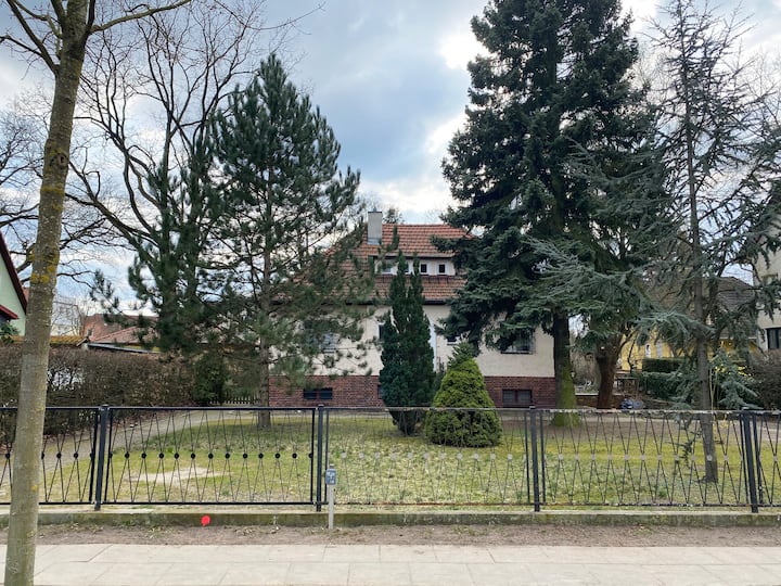 Schönes Hideaway In Fast Berlin - Hohen Neuendorf