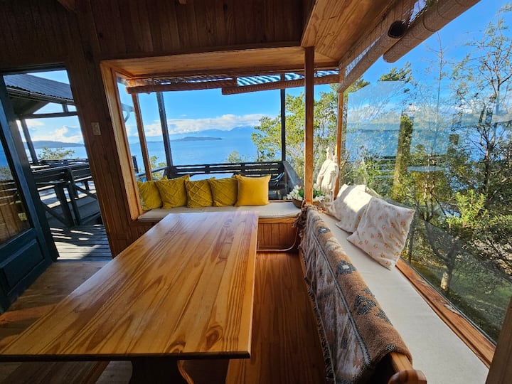 Casa Orilla De Lago En Condominio,muelle Y Quincho - Lago Ranco