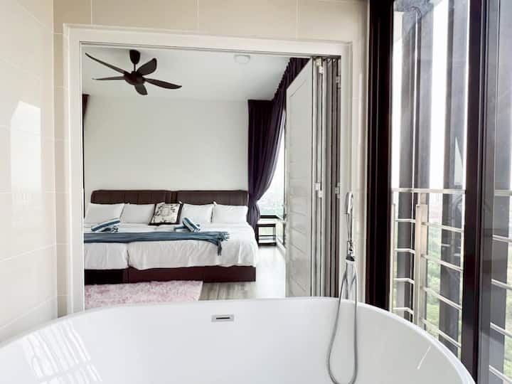 0813bathtubsuite3+1room6bed2carp Midvalleyjbcenter - Johor Bahru